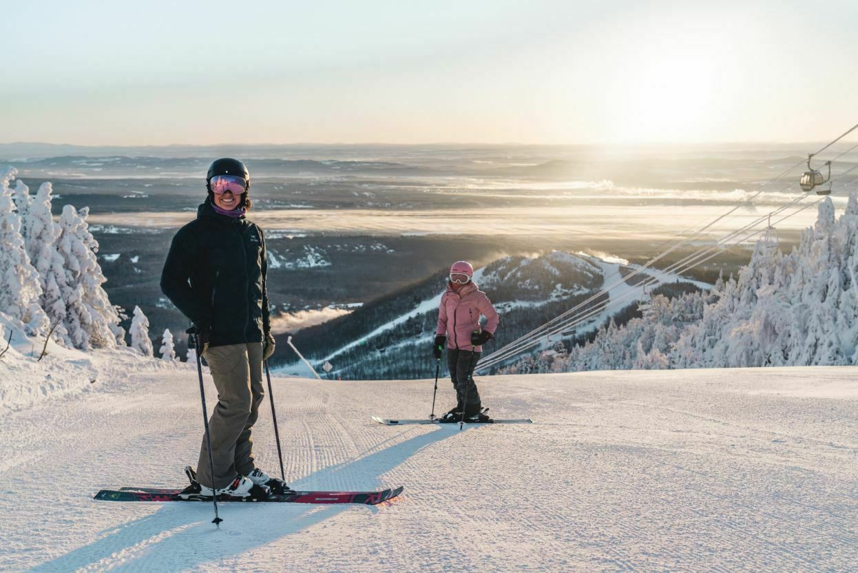 Mont-Orford Ski Resort official site | Go All Out | Orford, Quebec Mont ...