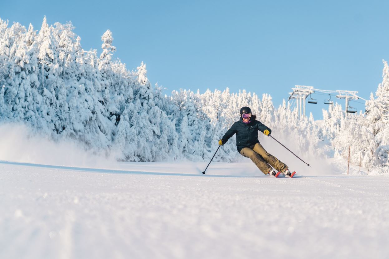 Mont-Orford Ski Resort official site | Go All Out | Orford, Quebec Mont ...